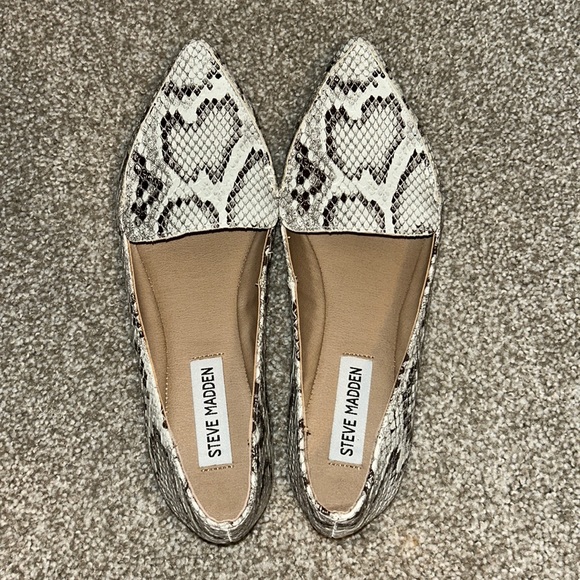 Steve Madden | Shoes | Steve Madden Snake Skin Flats | Poshmark